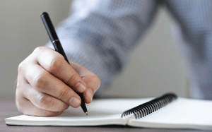 Inhaltsangabe schreiben: 10 Tipps + 3 Beispiele - Bloggink.de